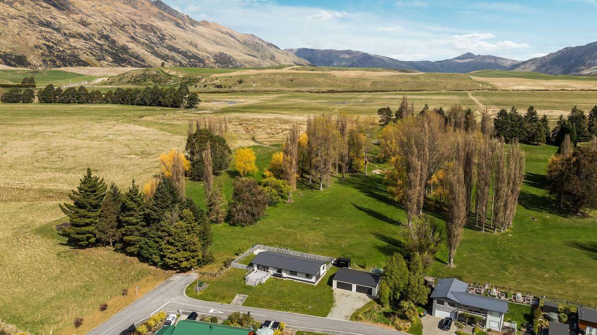 1 Hector Close | Kingston | Queenstown | Houses for Sale - OneRoof