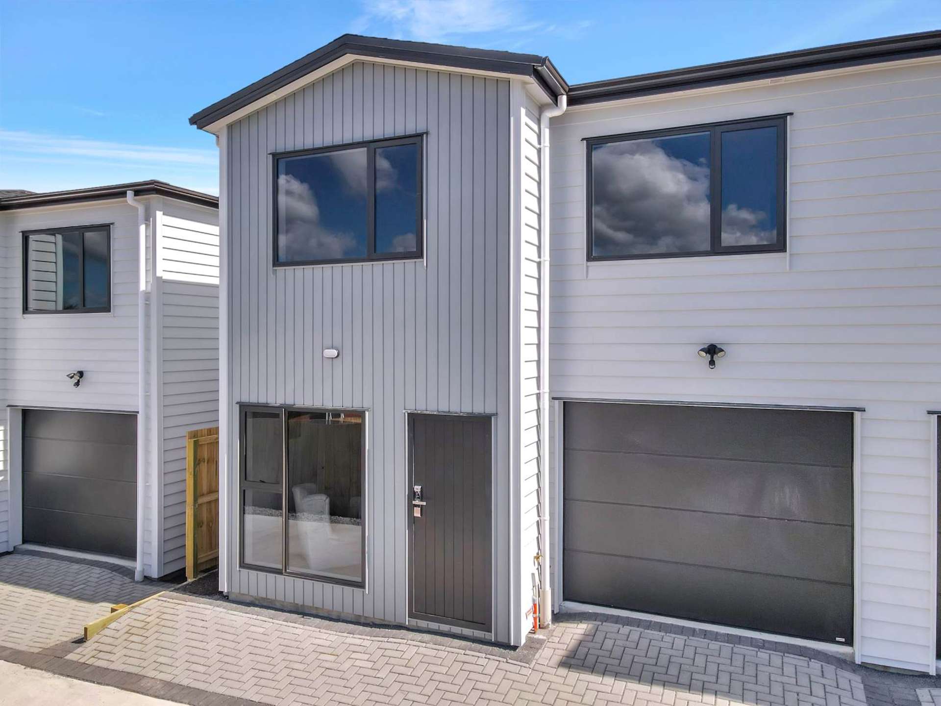 72E Howe Street | Howick | Manukau City | Houses for Sale - OneRoof