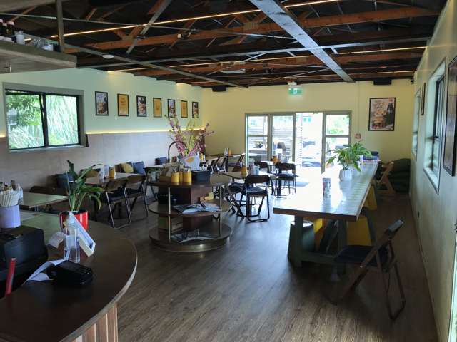 228 Orakei Bay Village Remuera Auckland City Commercial Property