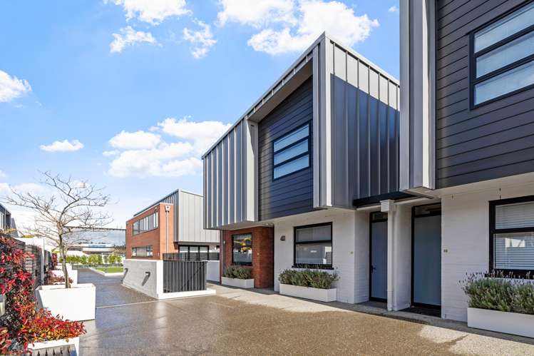 Houses for sale in Millwater, Rodney