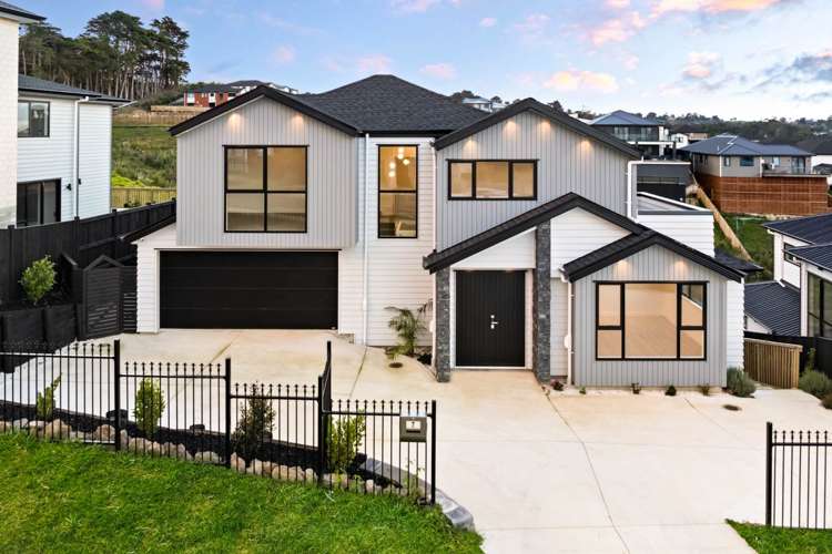 Houses for sale in Swanson, Waitakere City