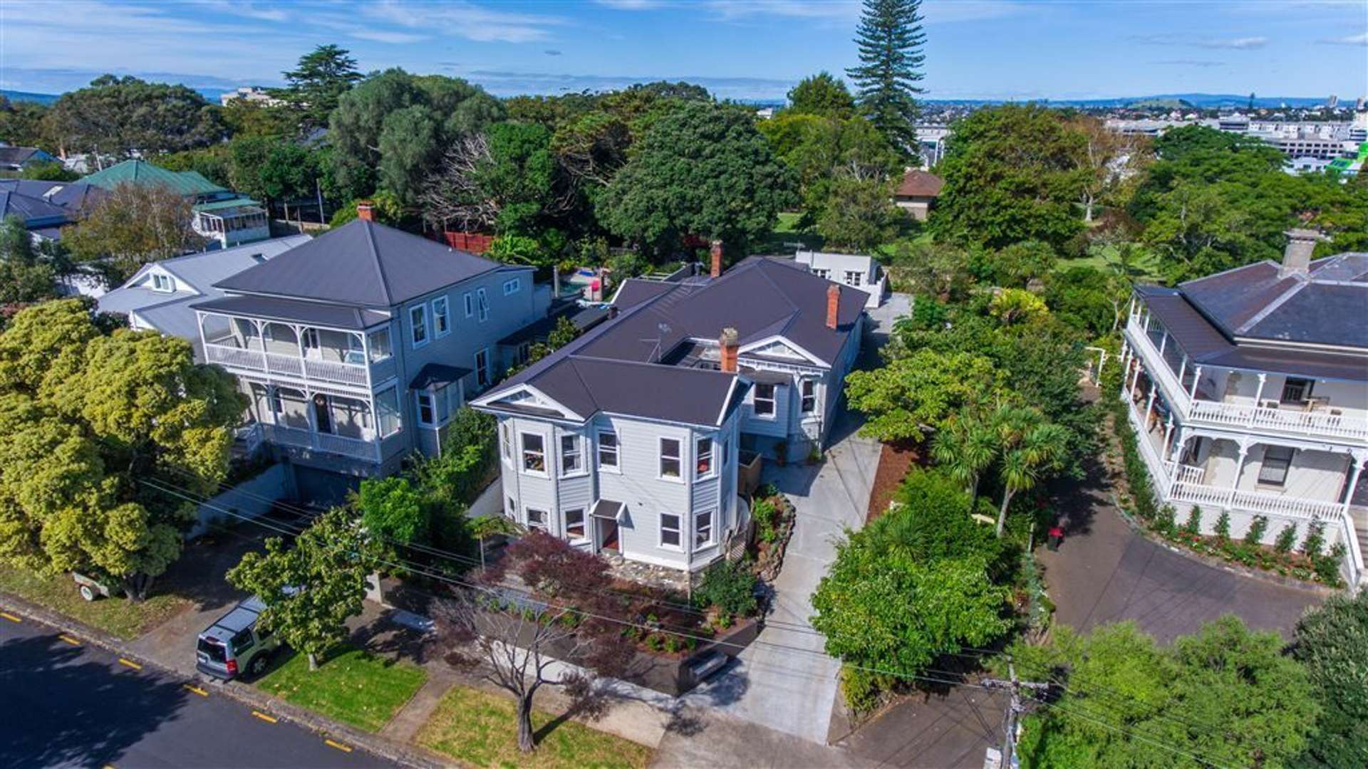 20 Huntly Avenue | Grafton | Auckland City | Houses for Sale - OneRoof