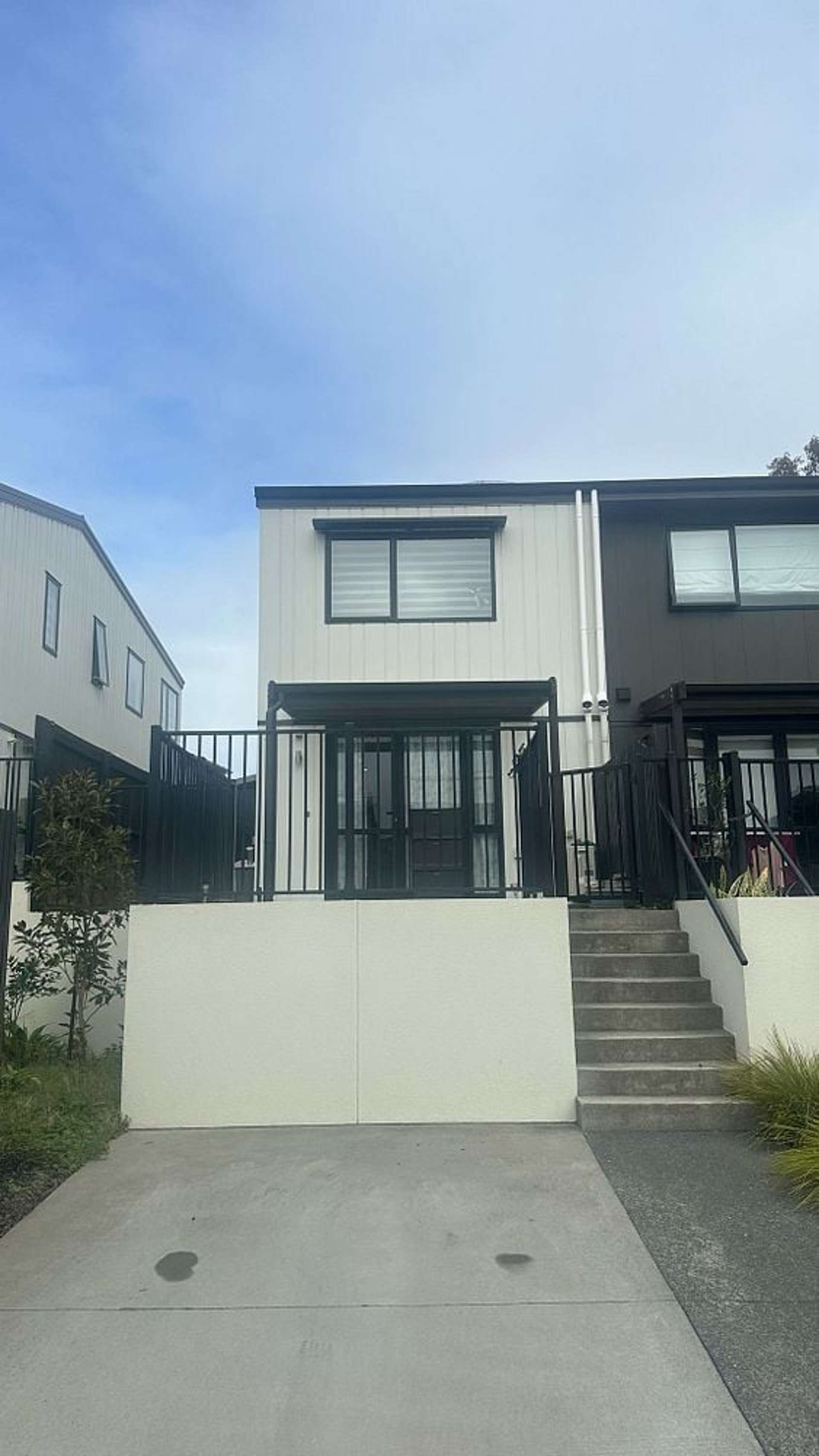 7 Ofanoa Lane | Mount Roskill | Auckland City | Houses for Rent - OneRoof