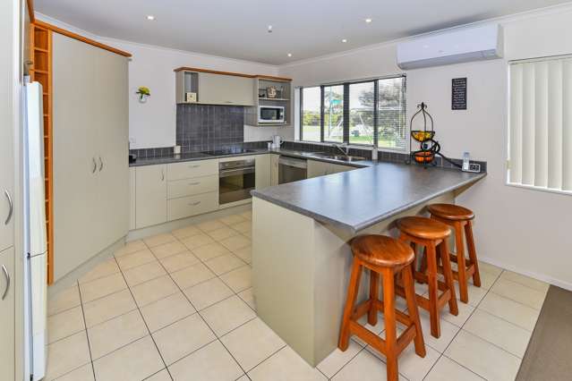 20 Cyril French Drive | Flat Bush | Manukau City | Houses for Sale ...