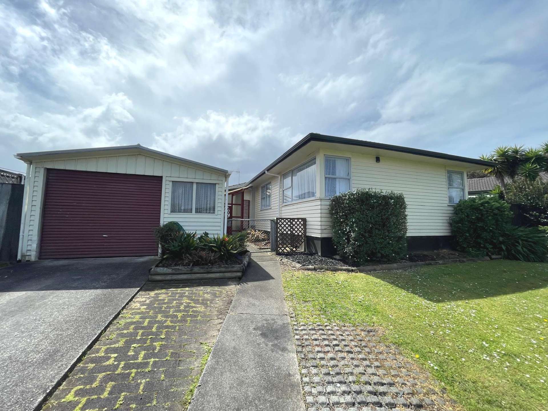 10 Nan Place | Pakuranga Heights | Manukau City | Houses for Rent - OneRoof