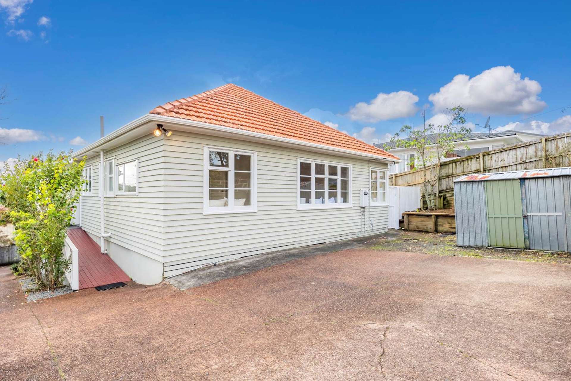 1/27 Rosedale Road | Pinehill | North Shore City | Houses for Sale ...