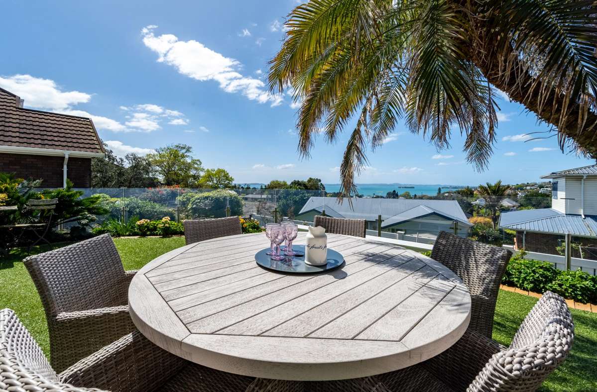 Houses for sale in Howick, Manukau City