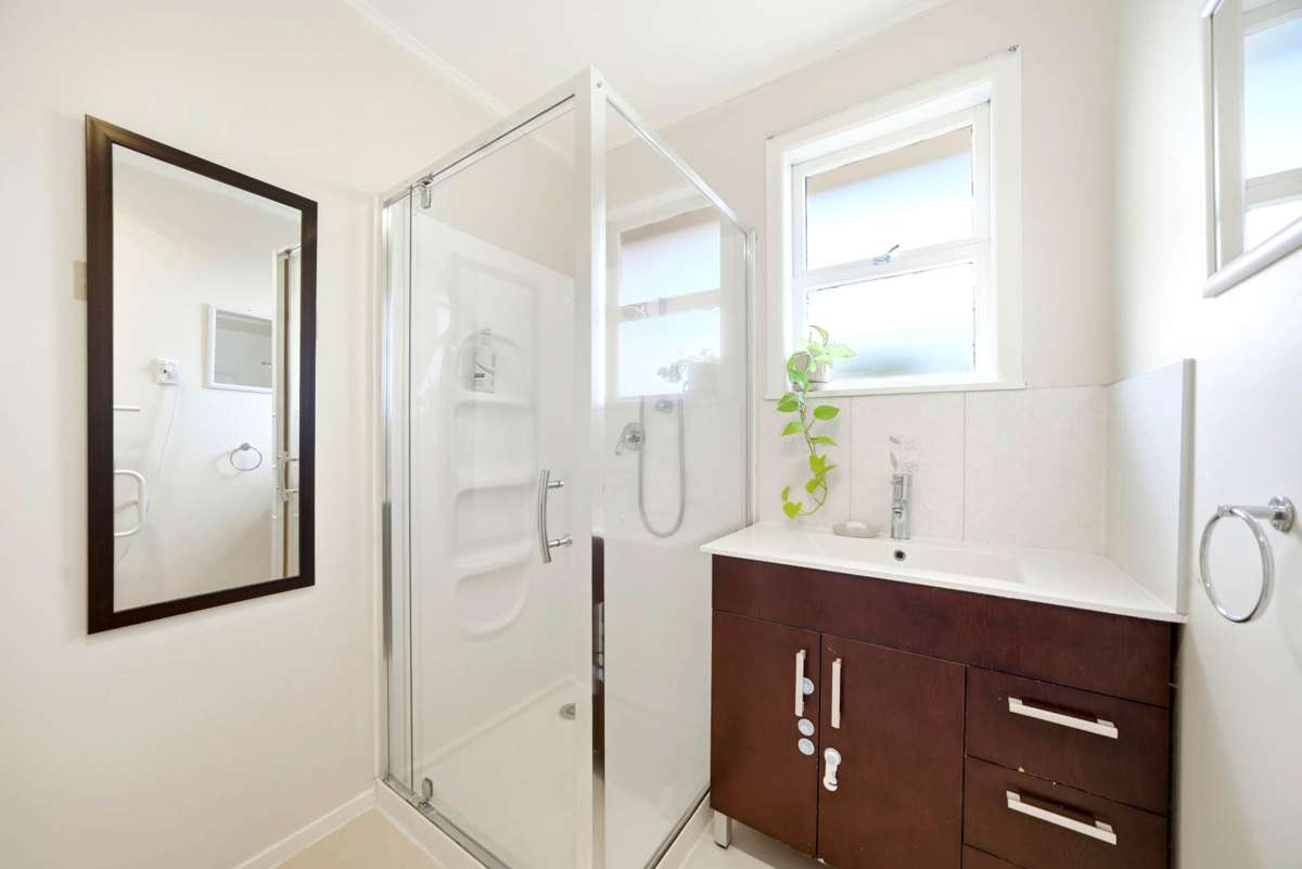 6 Cypress Place | Sunnynook | North Shore City | Houses for Sale - OneRoof