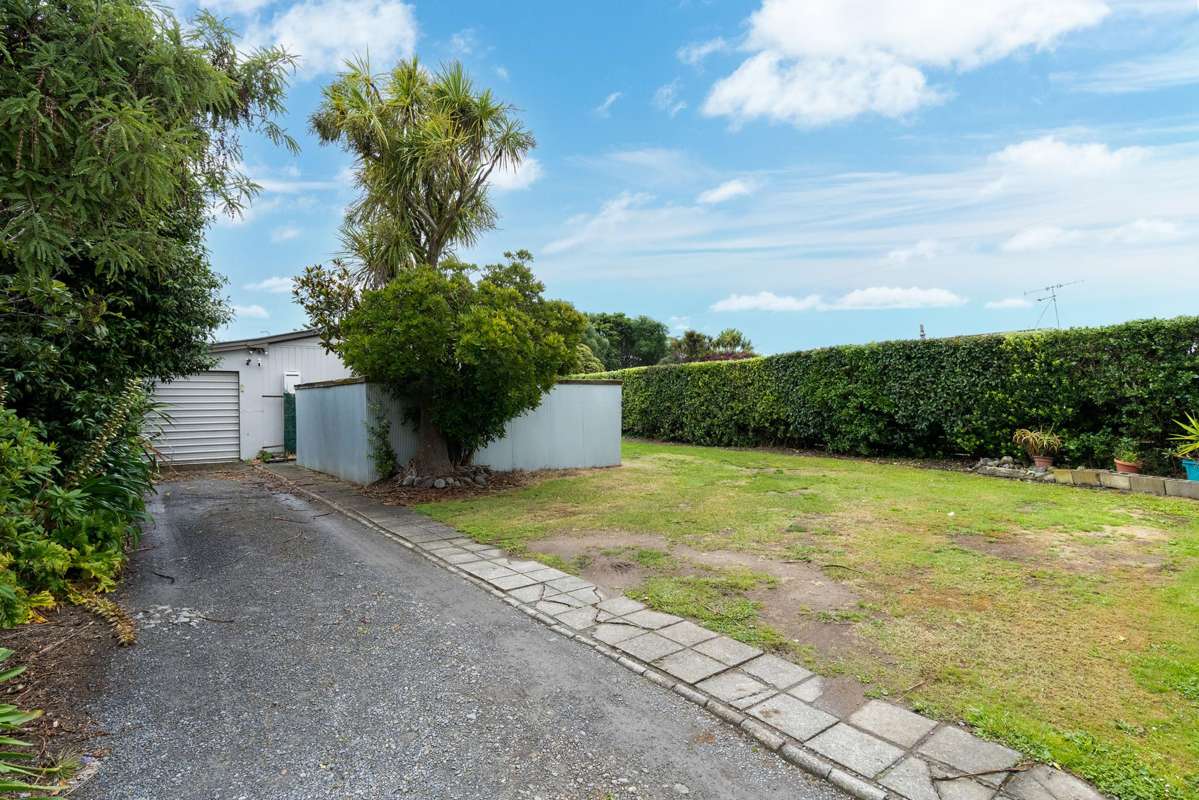 33 Kiharoa Street | Otaki Beach | Kapiti Coast | Houses for Sale - OneRoof