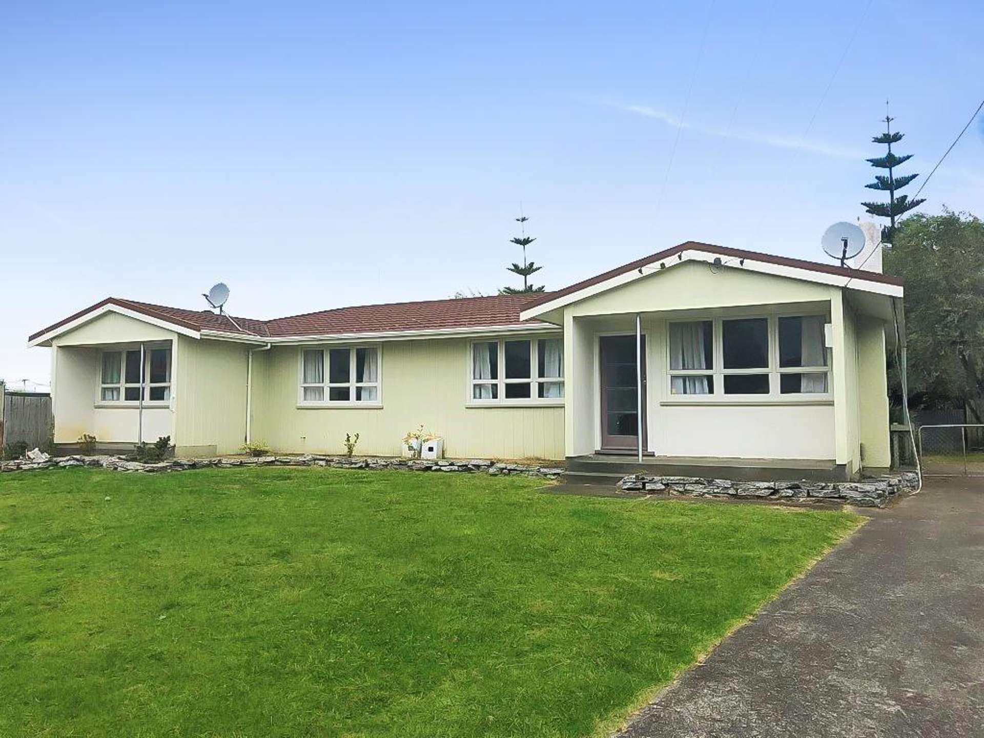 7 Armstrong Place | 1208 | Whanganui | Houses for Rent - OneRoof
