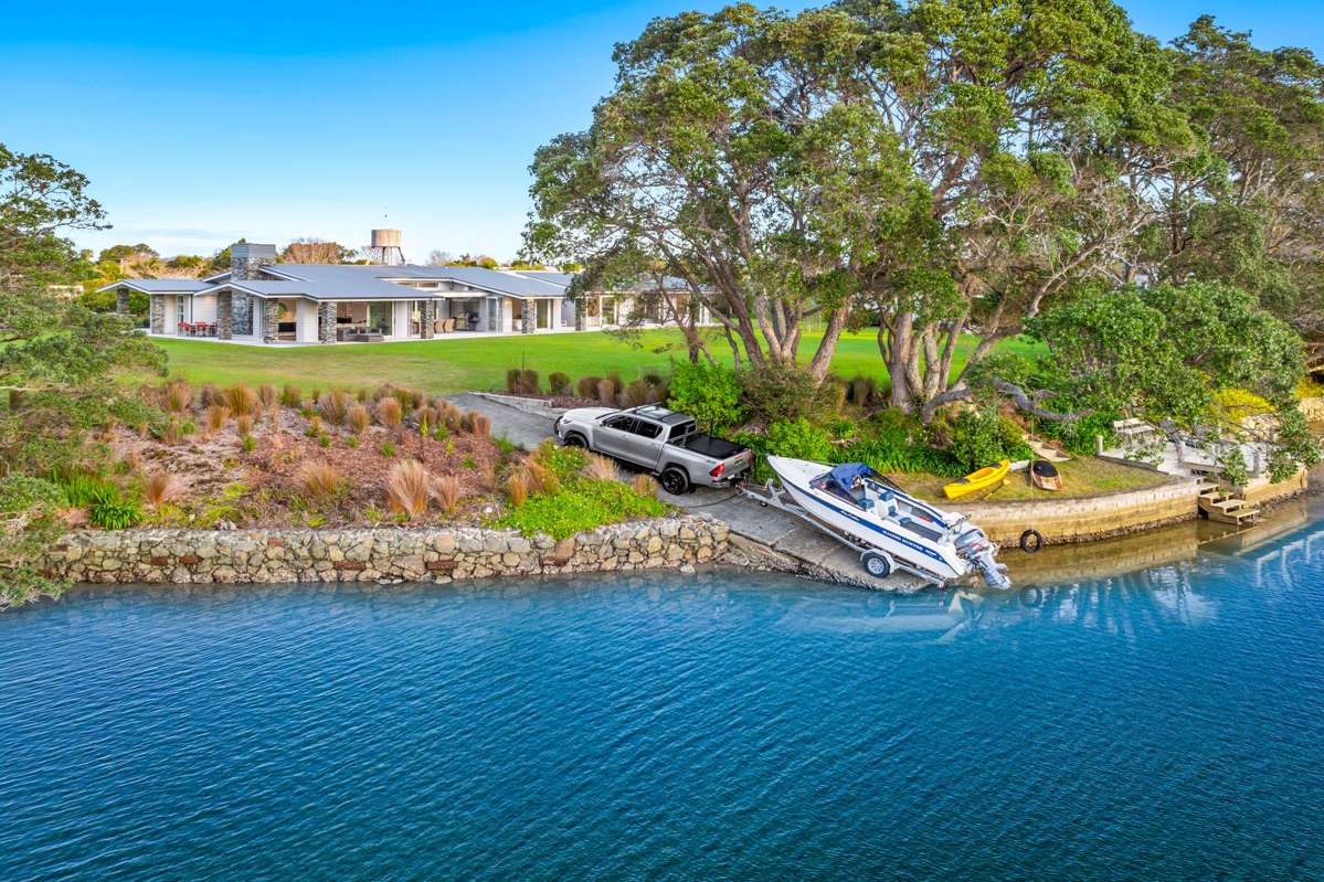 Houses for sale in Point Wells, Rodney