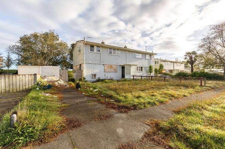 Mortgagee properties linked to failed property coach Ashley Dean sell ...