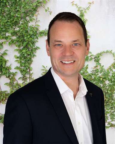 Richard White, residential sales, Harcourts - Best In Real Estate