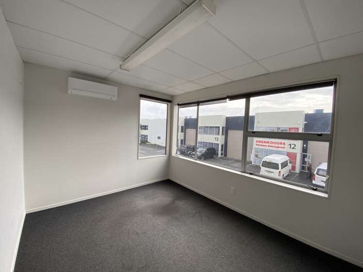 Unit 36, 38 Ashley Place | Papamoa | Tauranga | Commercial Property For ...