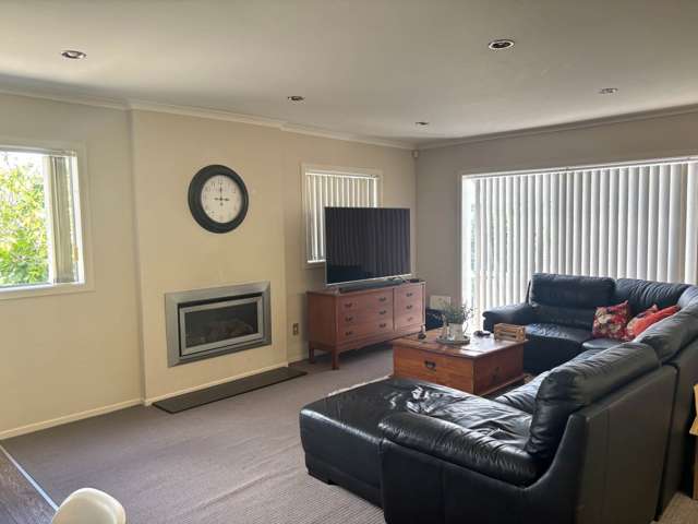 12 Morrow Avenue | Bucklands Beach | Manukau City | Houses for Rent ...