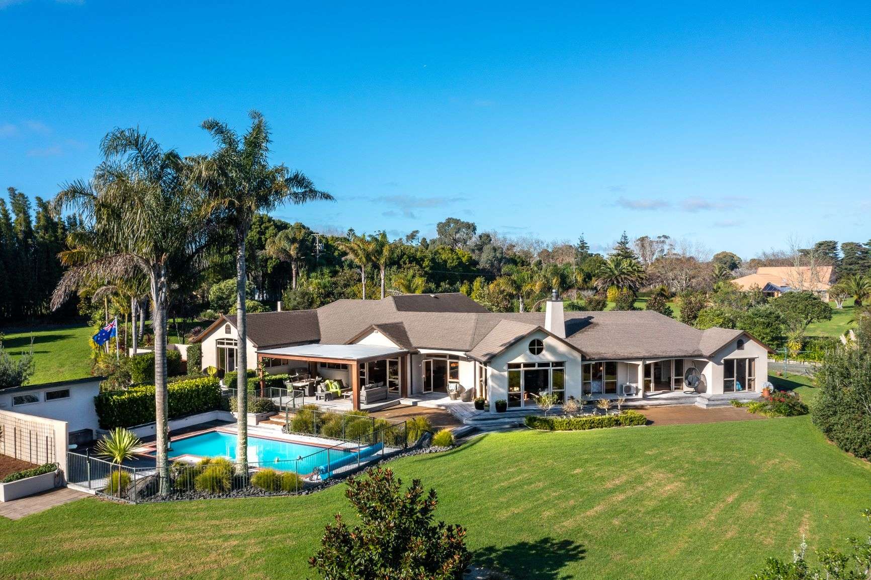 Rural gem in Warkworth comes with pool, native bush views and 322sqm of ...