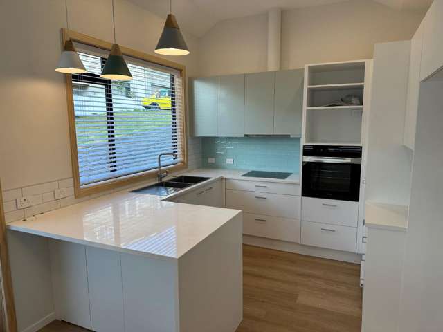 1/25 Quebec Road | Milford | North Shore City | Houses for Rent - OneRoof