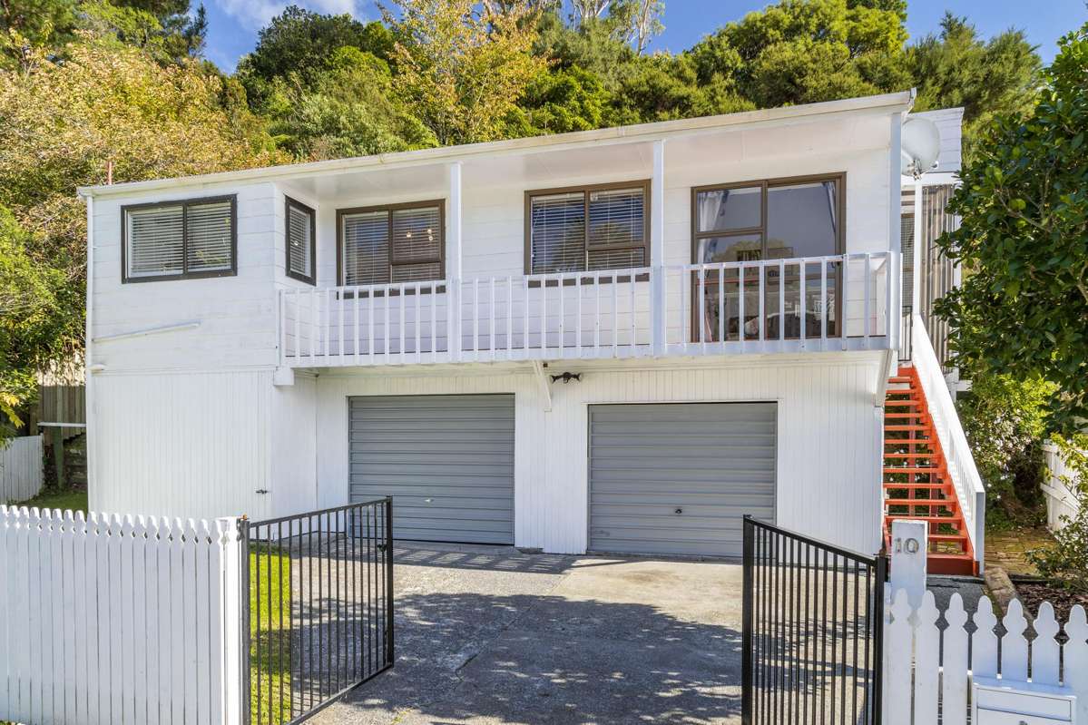 10 Harold Grove | Stokes Valley | Lower Hutt City | Houses for Sale ...