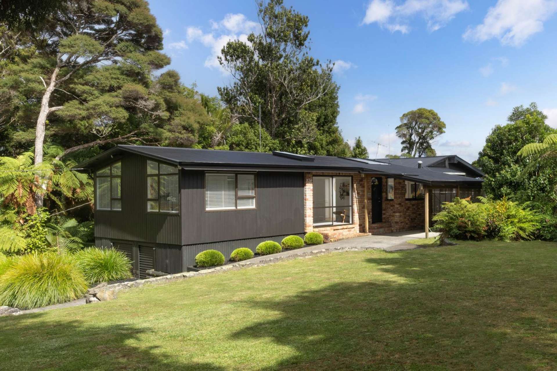 256 Piha Road | Piha | Waitakere City | Houses for Sale - One Roof