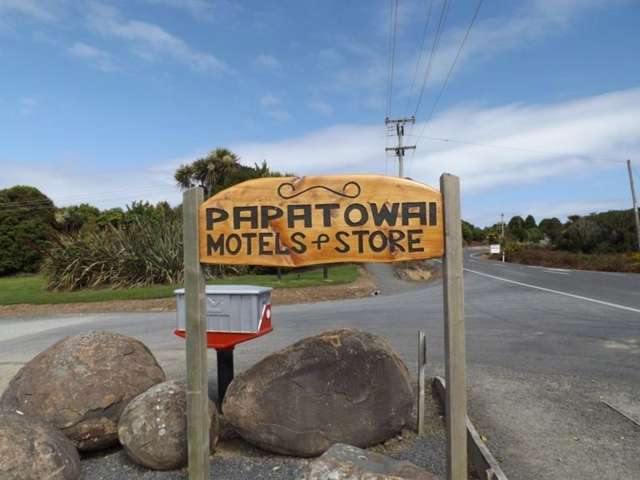 2501 Papatowai Highway | Papatowai/Pounawea | Clutha | Houses for Sale ...