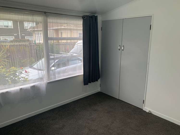 8 Chaplin Street | Mangere East | Manukau City | Houses for Rent - One Roof