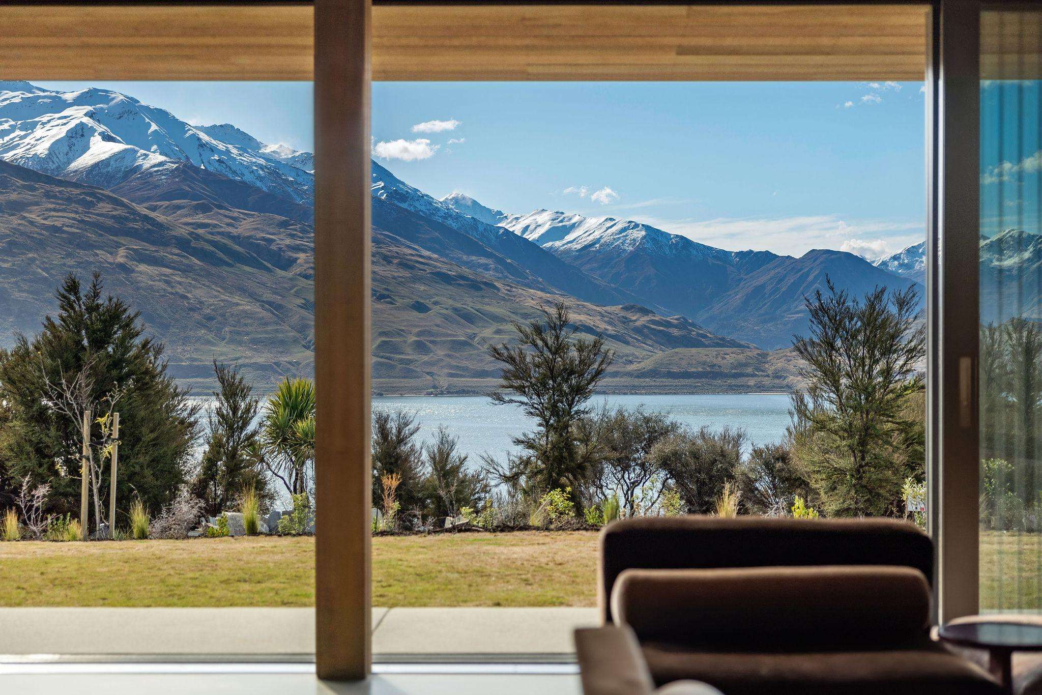 - West Wanaka Road, Roys Peninsula | Glendhu Bay | Wanaka | Houses for ...
