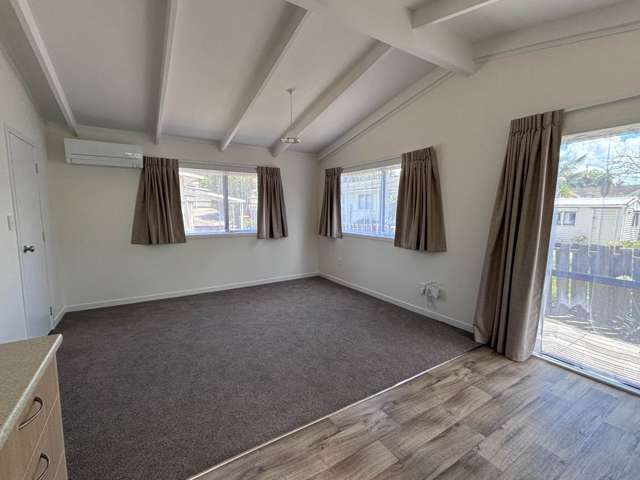 19a Totaravale Drive | Sunnynook | North Shore City | Houses for Rent ...