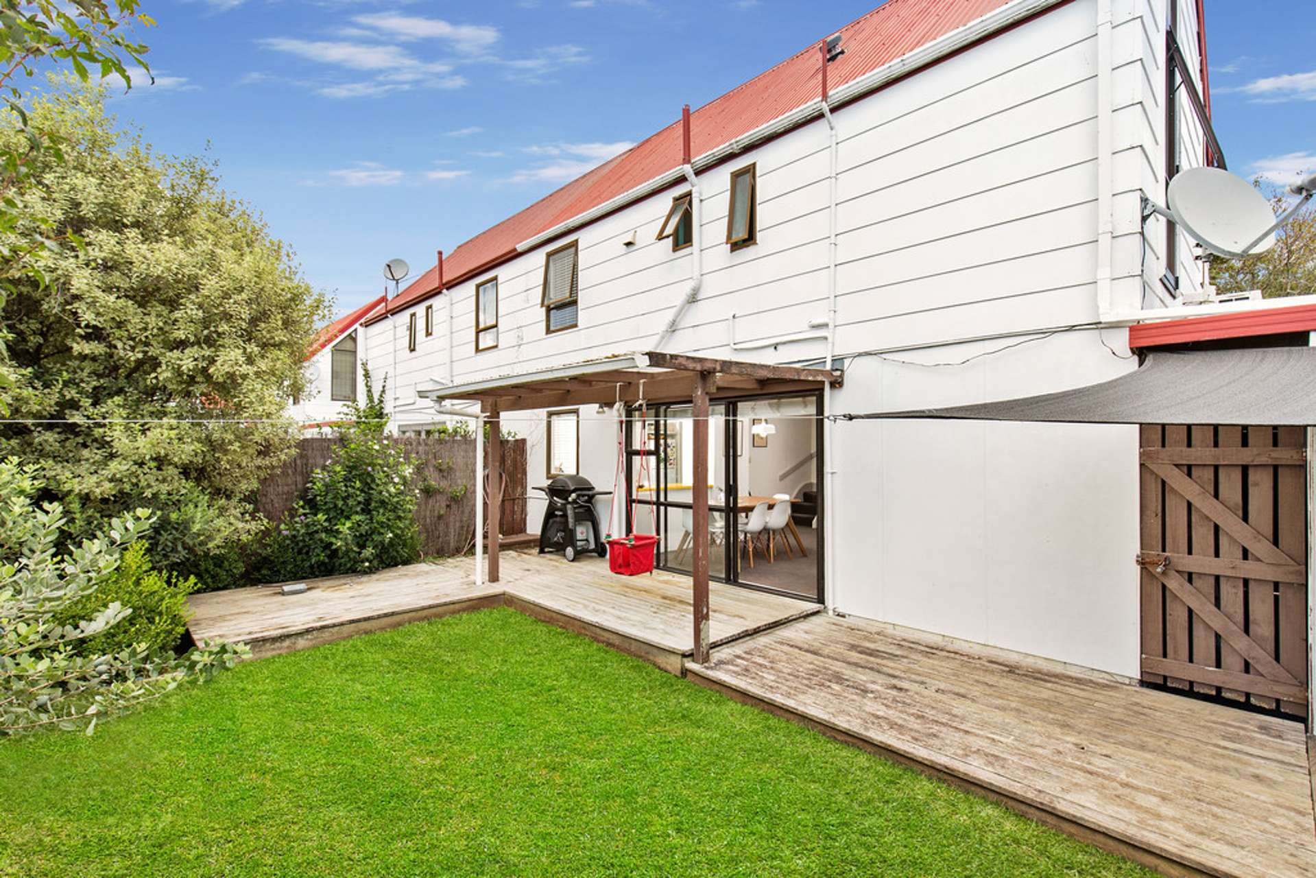 2/1 Warwick Street | Morningside | Auckland City | Houses for Sale ...
