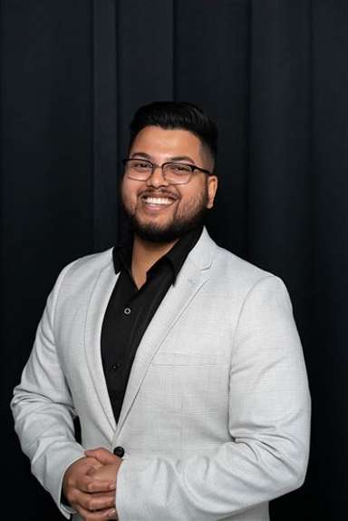 Clinton Fernandes, residential sales, Topline Realty Ltd (Licensed ...