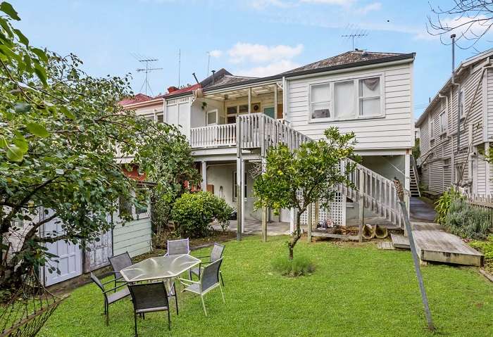 'It needs a lot of work': Run-down Herne Bay villa sells for $3.2m, All ...