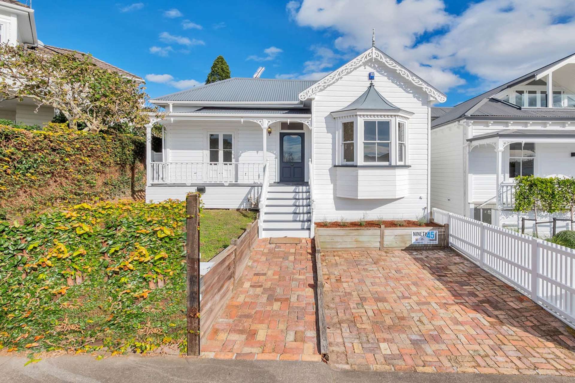 2 Hackett Street | Saint Marys Bay | Auckland City | Houses for Sale ...