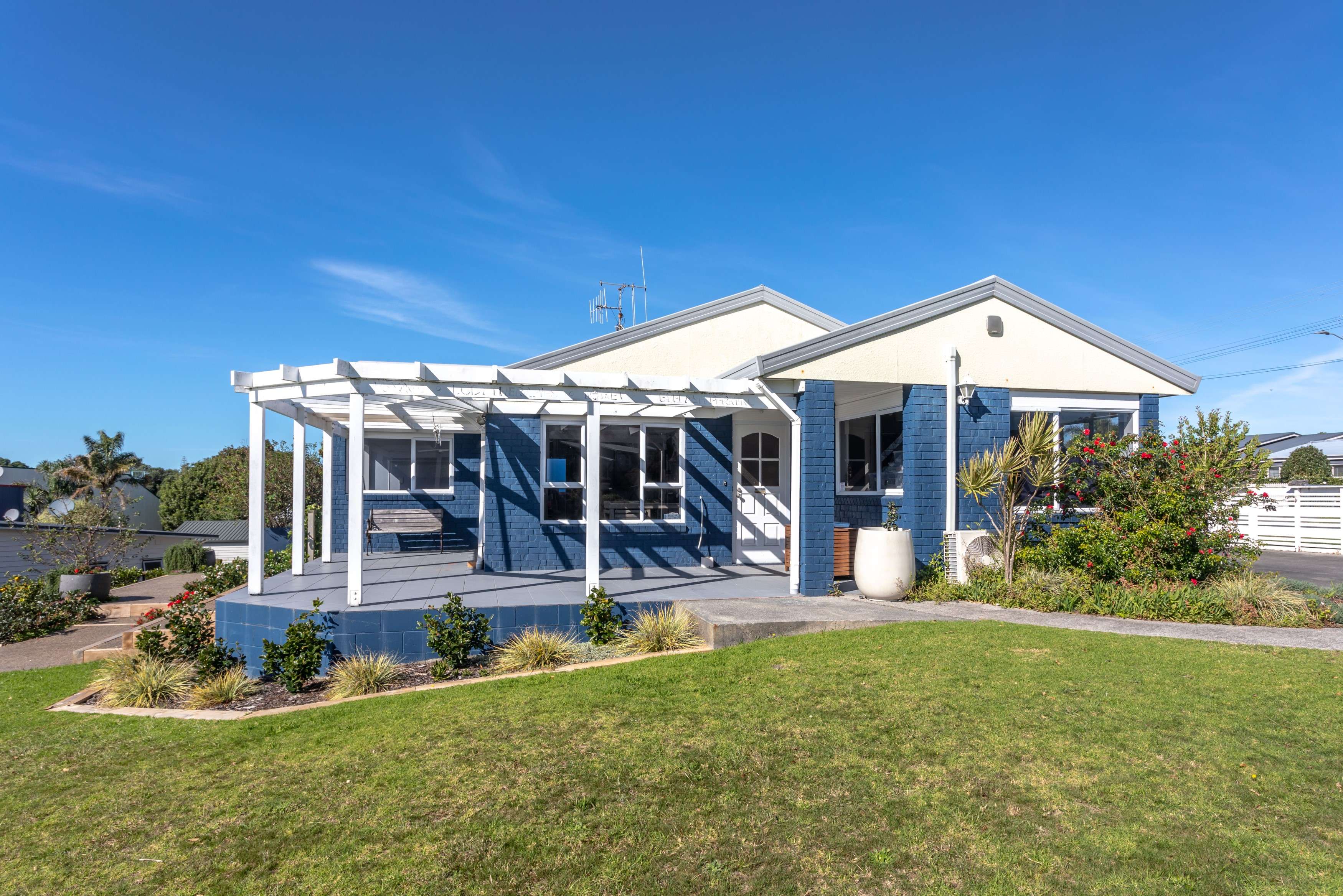Café conversion property in popular seaside town, All things property ...