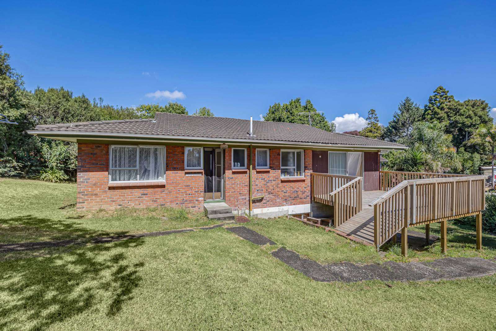 16 Bacot Place | Howick | Manukau City | Houses for Sale - One Roof