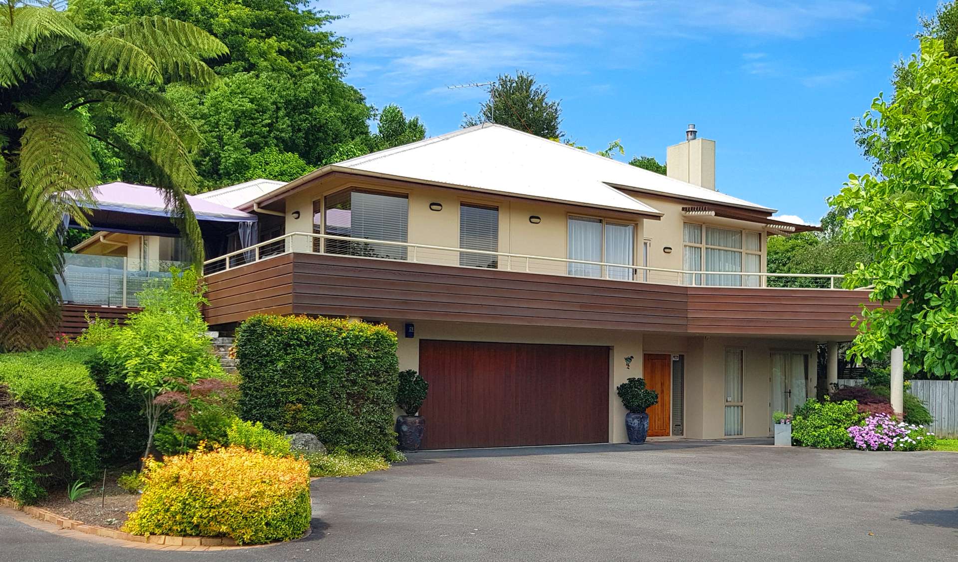 25 Capricorn Place | Kawaha Point | Rotorua | Houses for Sale - OneRoof