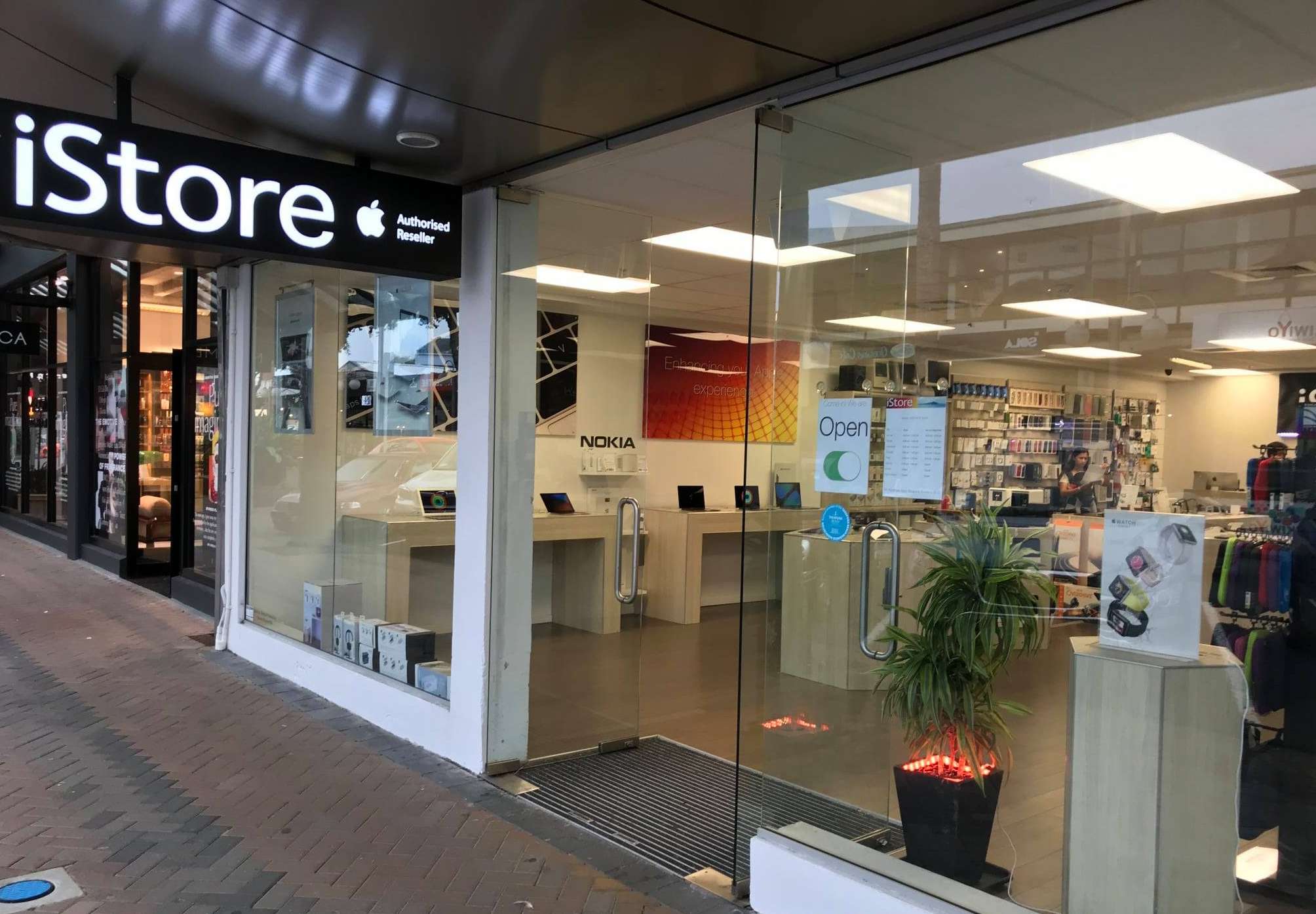 Apple core business for NZ iStore, All things property, under OneRoof