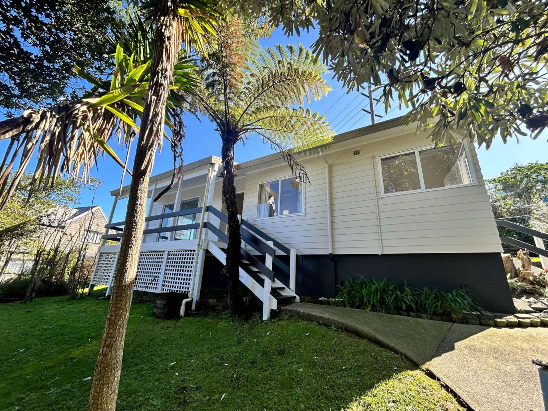 17 Atlantis Place | Totara Vale | North Shore City | Houses for Rent ...