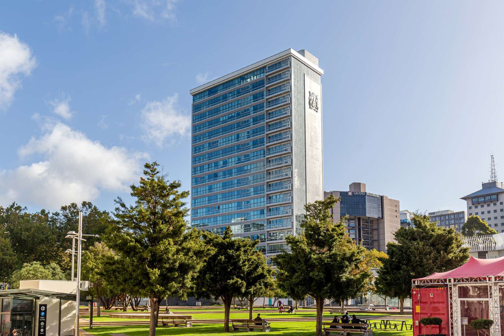 Luxury apartments in Auckland Central hit the market - 8% rental return ...