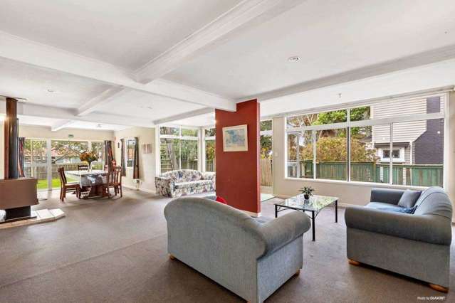 28 Court Crescent | Panmure | Auckland City | Houses for Rent - OneRoof