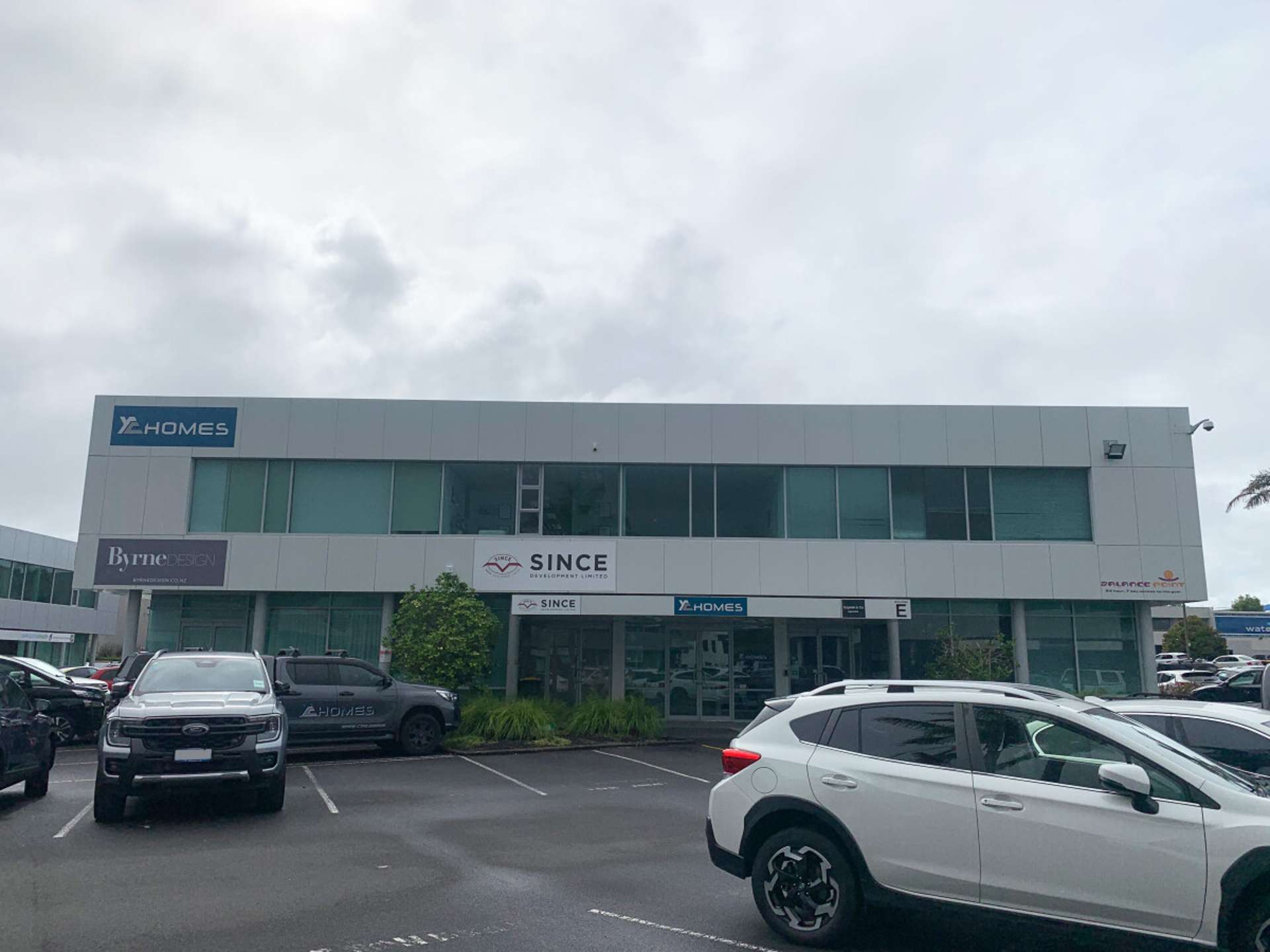 E2, 27-29 William Pickering Drive | Albany | North Shore City ...