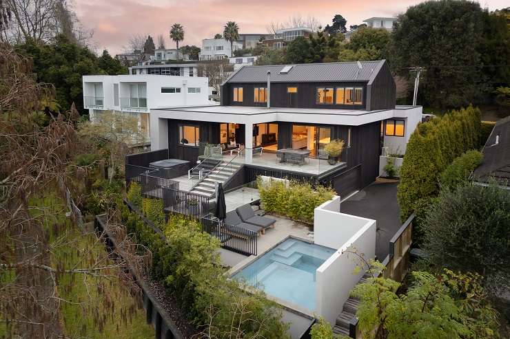Builder’s Covid renovation transforms $1m plaster home he wanted to ...