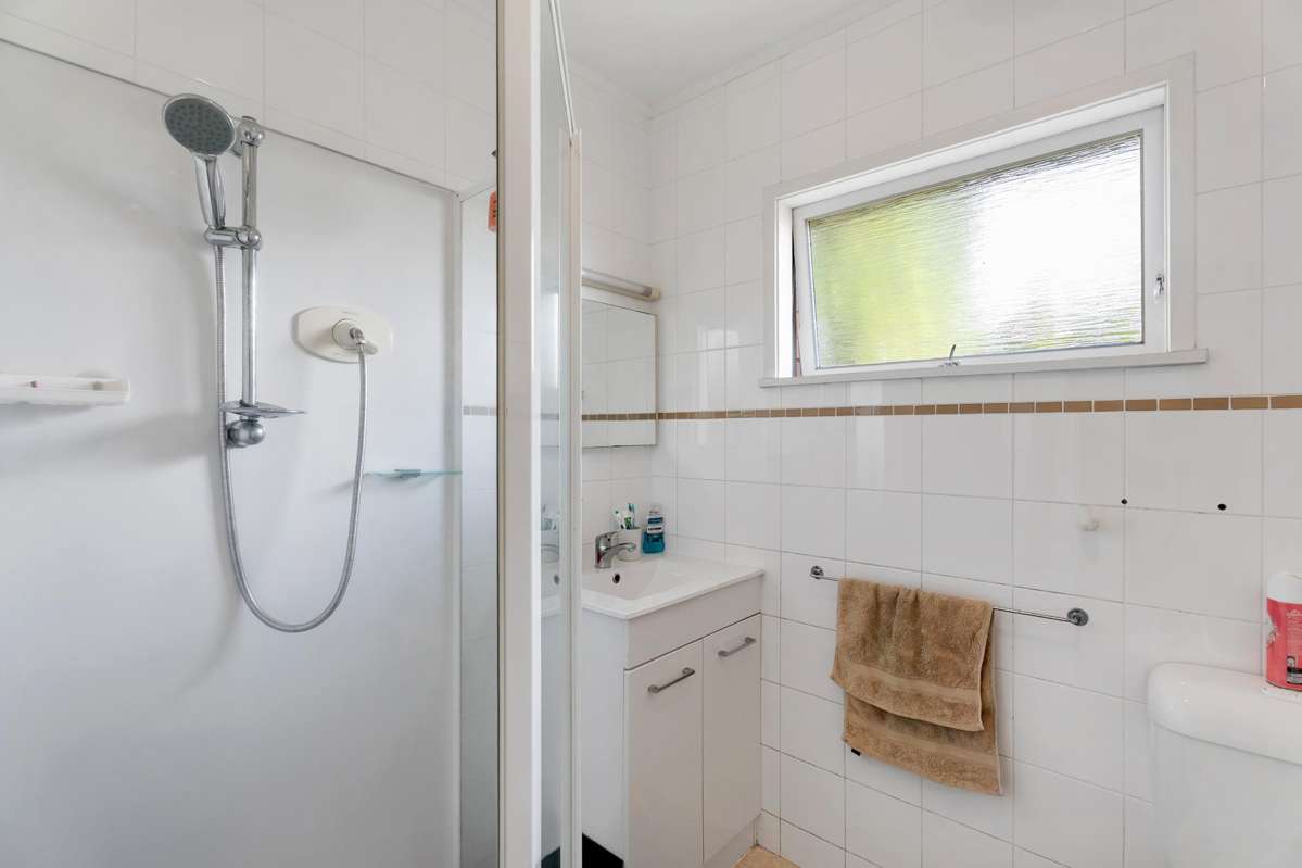 2/16 Kapiti Place | Sunnynook | North Shore City | Houses for Sale ...