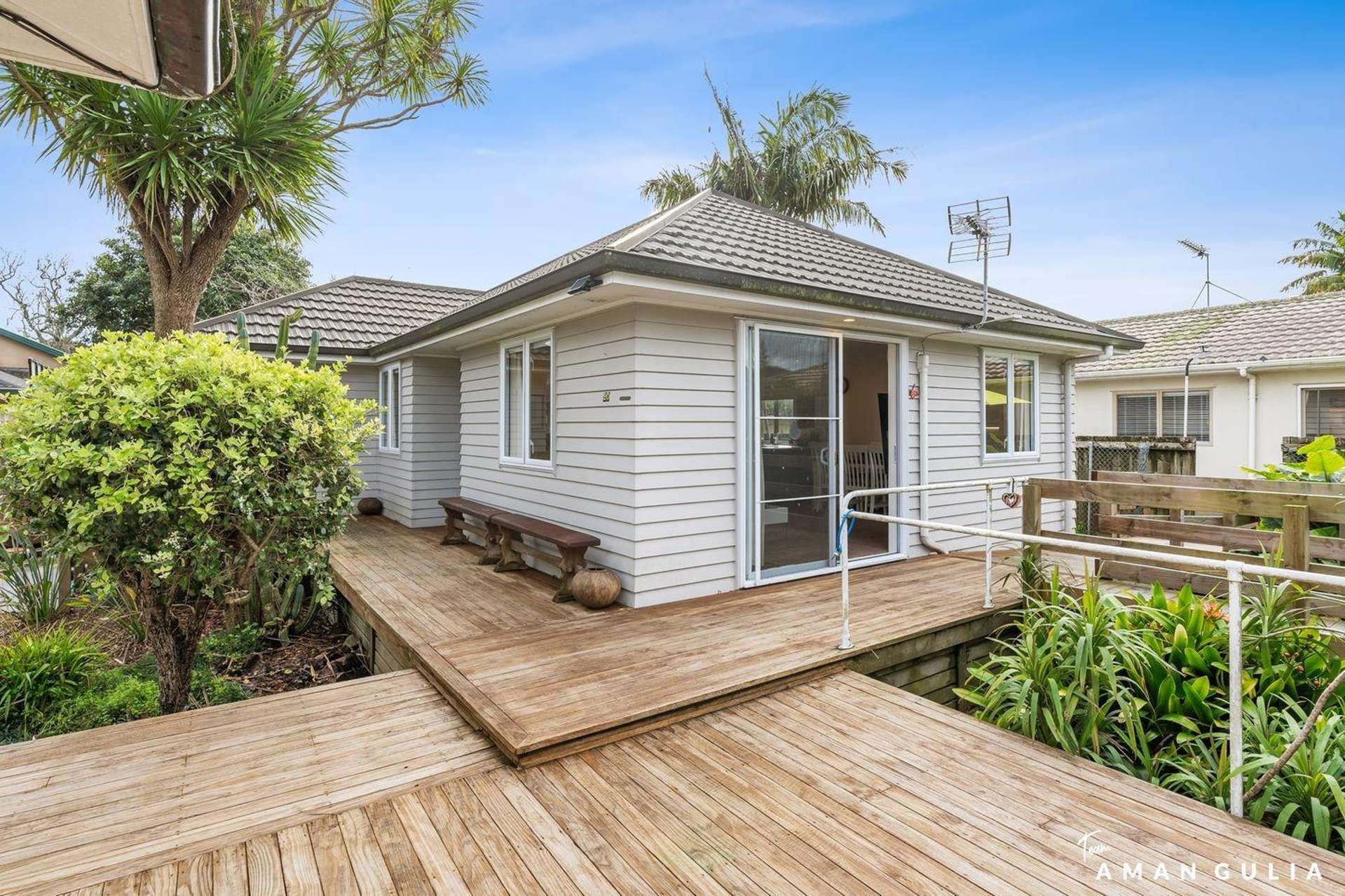 20 Mead Street | 10016 | Auckland City | Houses for Rent - OneRoof