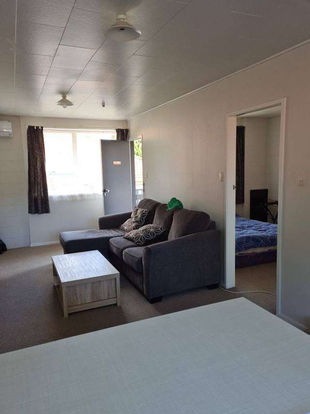 4/210 Grey Street | Hamilton East | Hamilton City | Houses for Rent ...