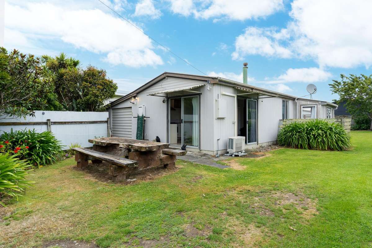 33 Kiharoa Street | Otaki Beach | Kapiti Coast | Houses for Sale - OneRoof