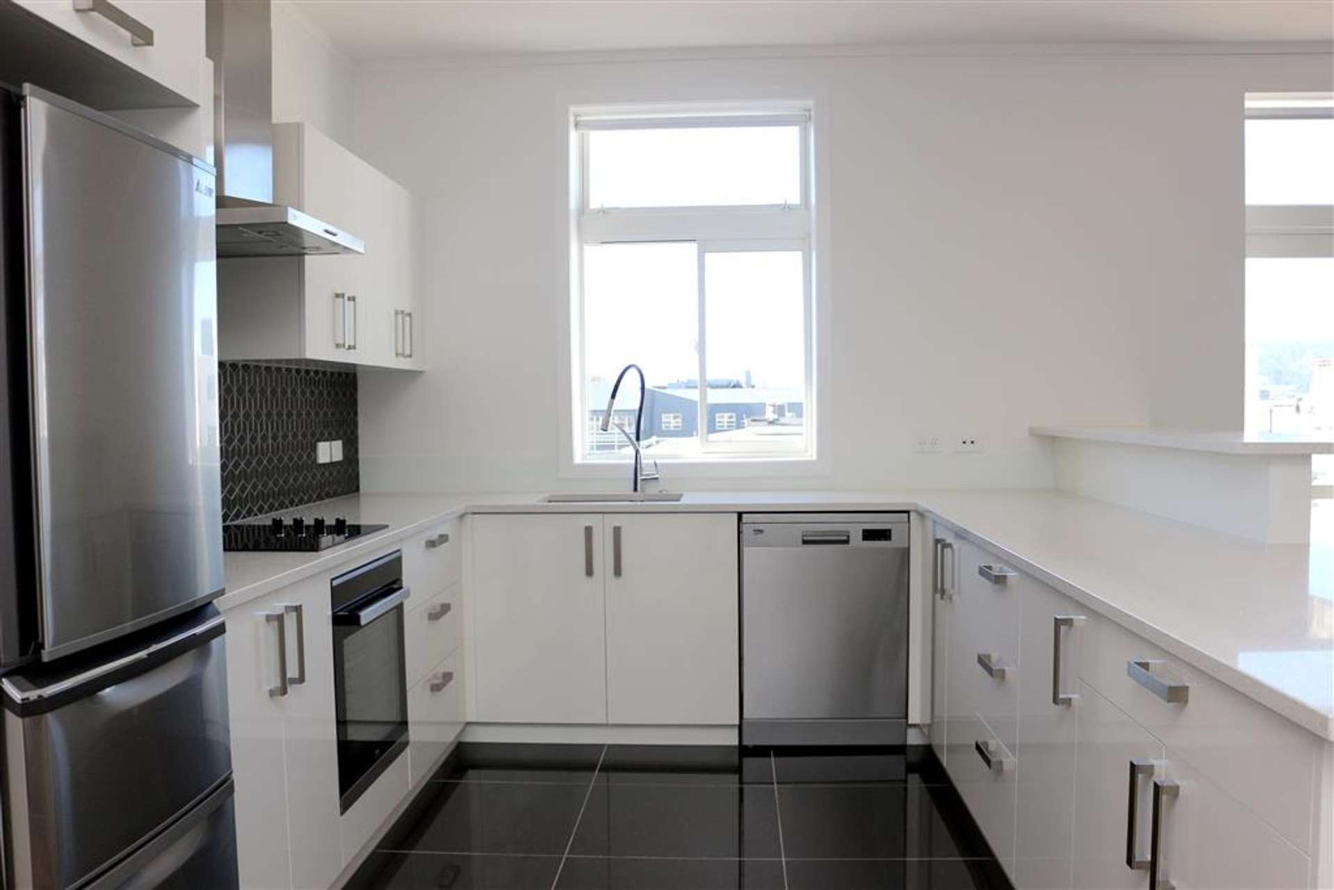 11/151 High Street | 10609 | Lower Hutt City | Houses for Rent - OneRoof