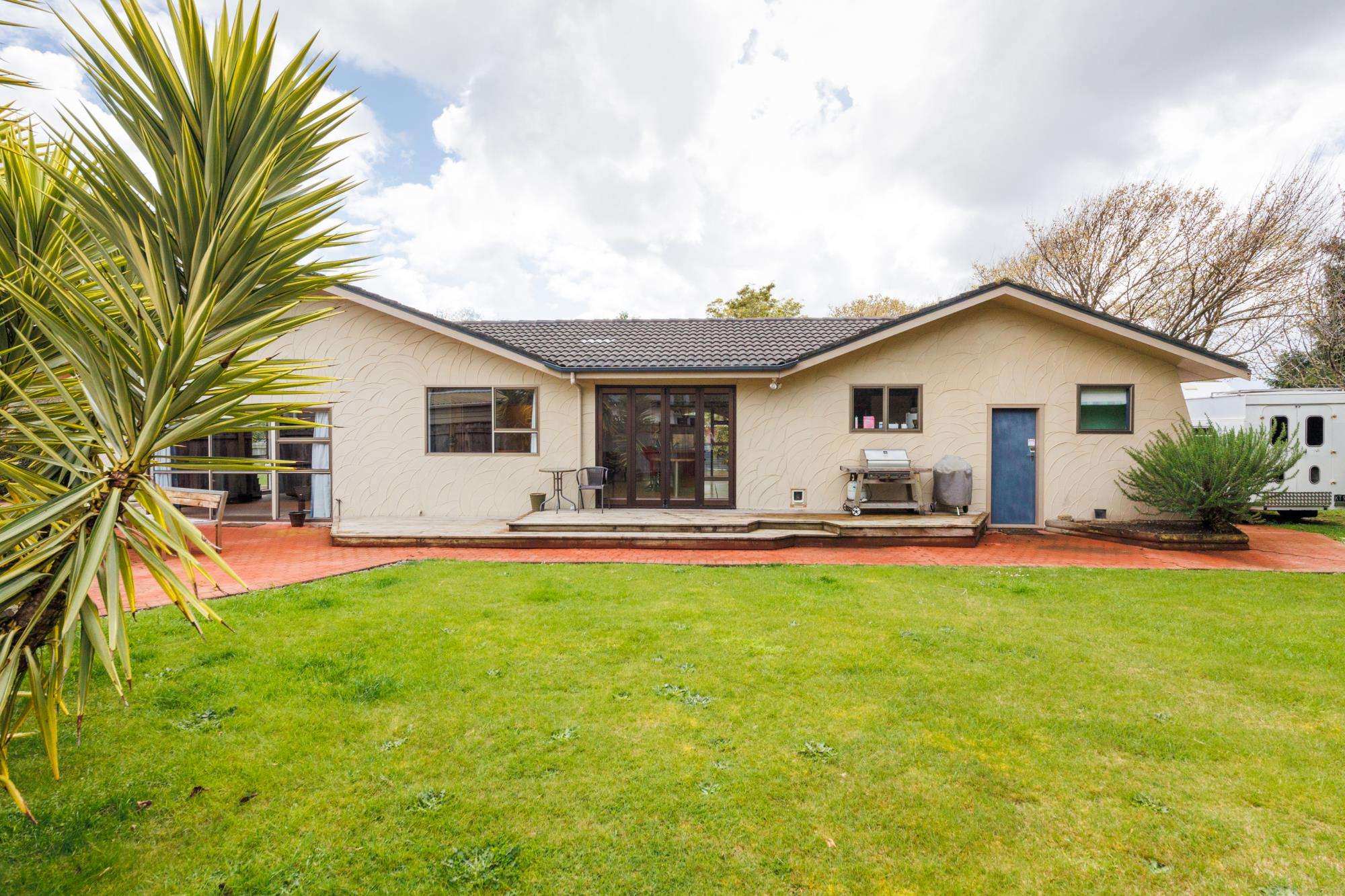 34 Carter Crescent | Awapuni | Palmerston North City | Houses for Sale ...