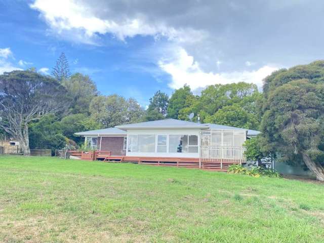 172 Point View Drive | East Tamaki Heights | Manukau City | Houses for ...