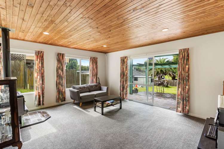 24 Pokapu Street | Titirangi | Waitakere City | Houses for Sale - OneRoof