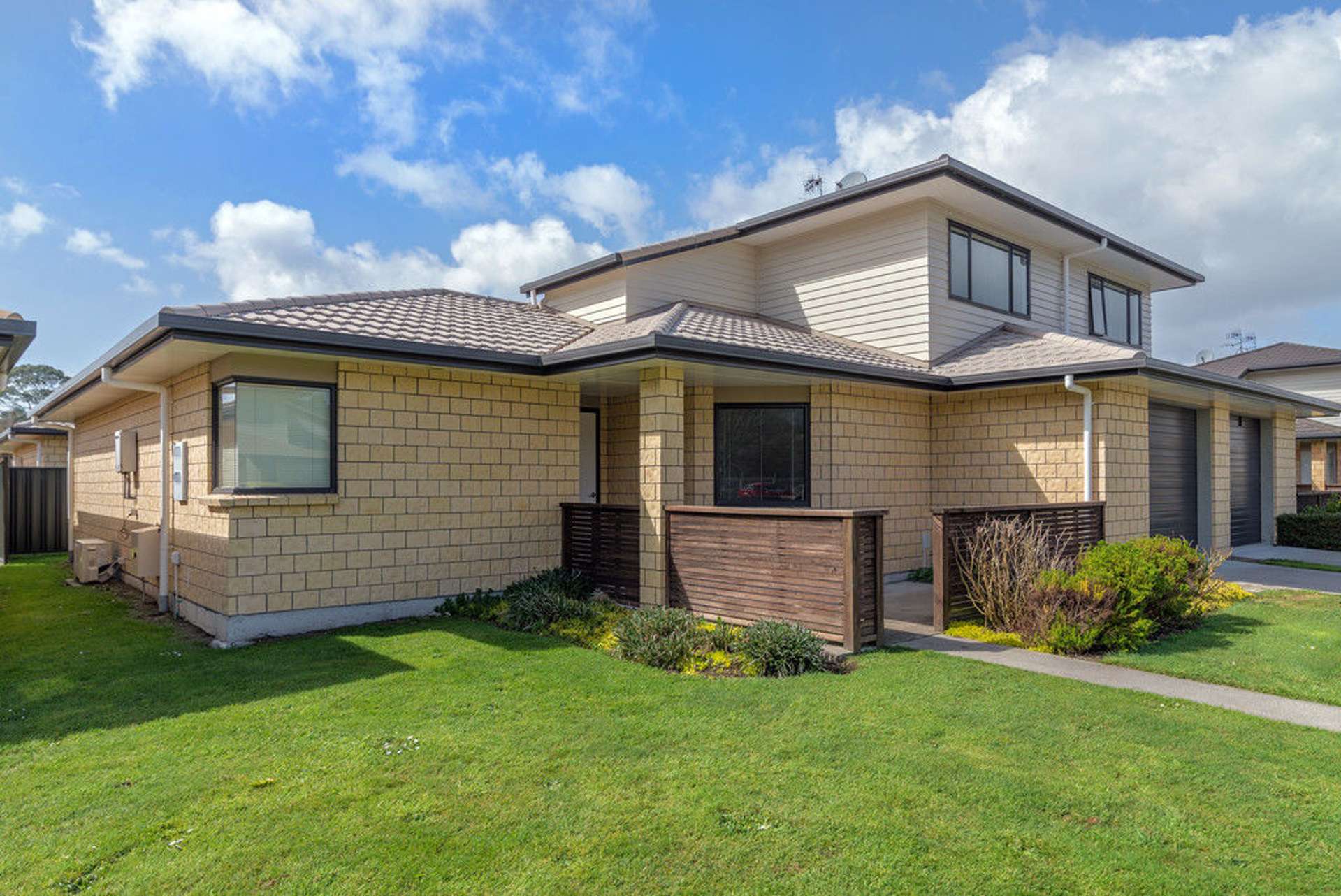 32/64 Kawaha Point Road | Kawaha Point | Rotorua | Houses for Sale ...