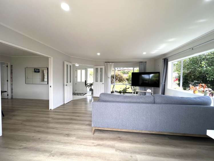 4 Hanly Close | West Harbour | Waitakere City | Houses for Rent - OneRoof